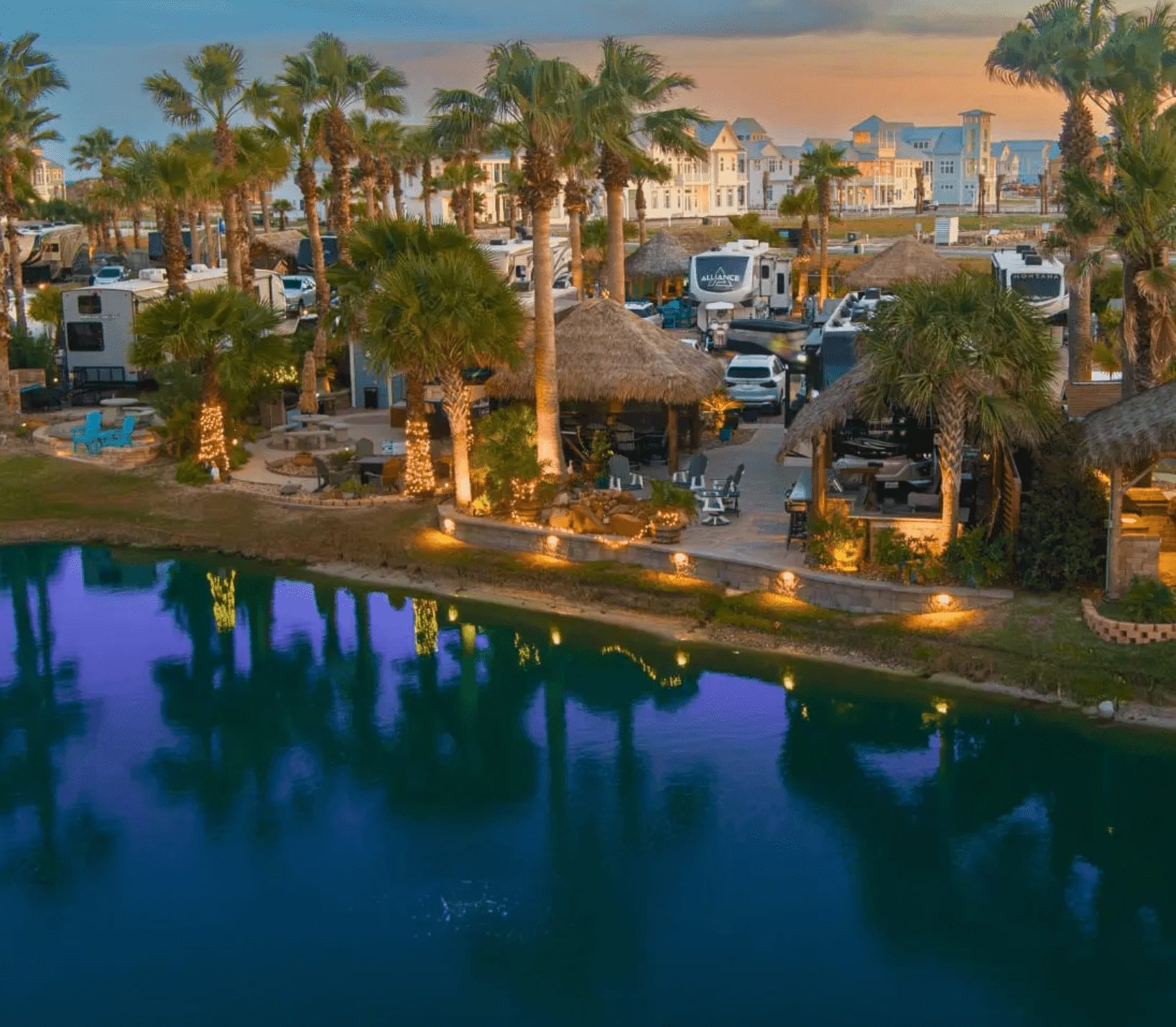 Gulf Waters RV Resort: Beachfront RV Stays in Port Aransas